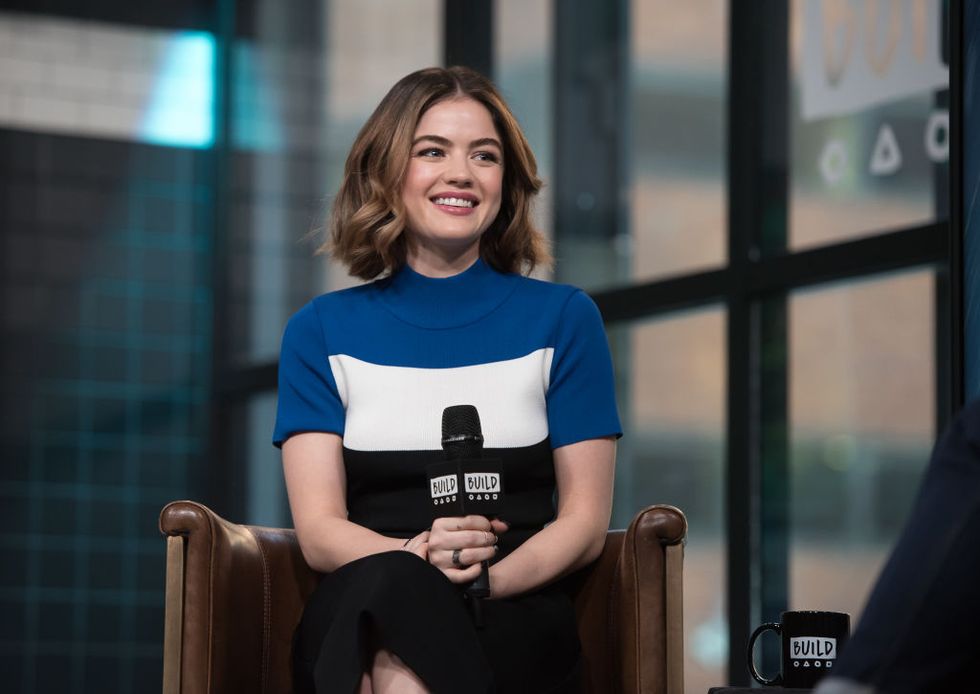 The CW Premiere: 'Life Sentence' Live Stream (U.S. & Canada) - Comic Sands