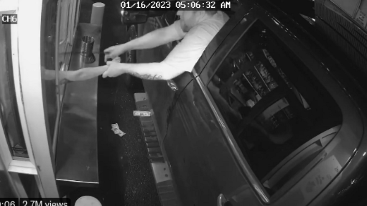 Man Arrested After Trying To Abduct A Barista From Wa Drive Thru Comic Sands 2973